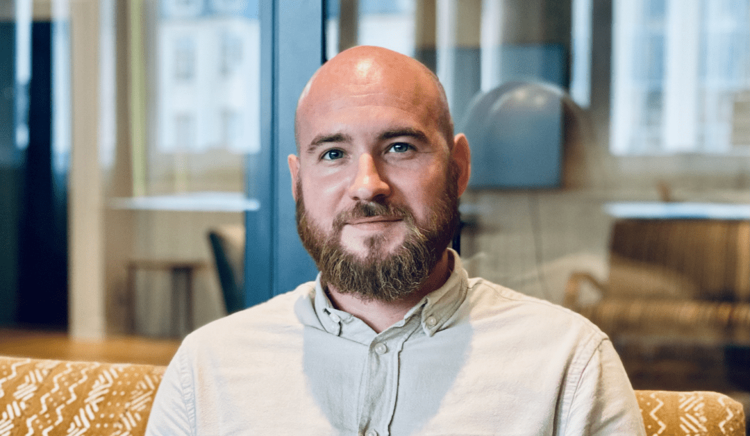 Le jour où RÊVEZ D’AILLEURS a fait entrer une voiture dans l’Atelier ...